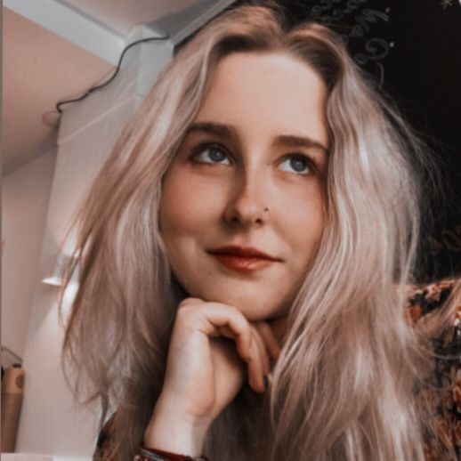 Contact :: Emma's Books